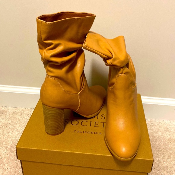 Shoes | Size 75 Camel Ankle Boots | Poshmark